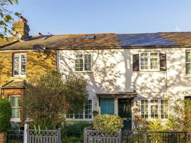 2 Bedroom Terraced House For Sale In Richmond