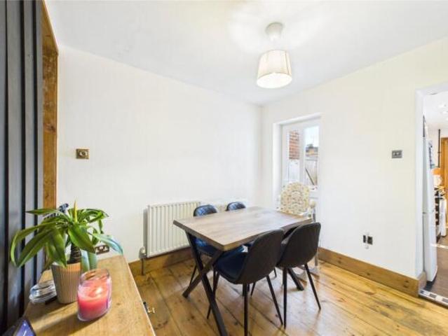 2 bedroom terraced house for sale in Wolseley Street, Reading, Berkshire, RG1