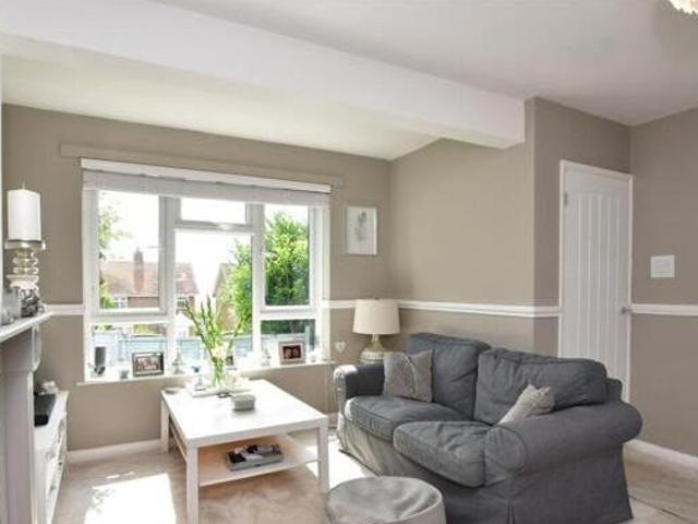 2 Bedroom Terraced House For Sale In Woodingdean, Brighton