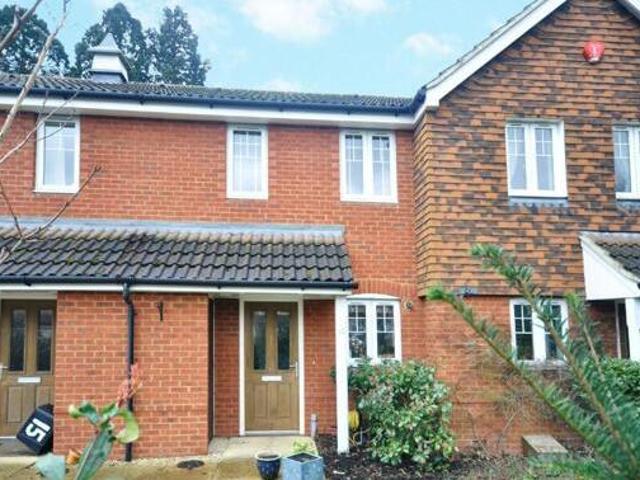 2 Bedroom Terraced House For Sale In Woodley, Reading
