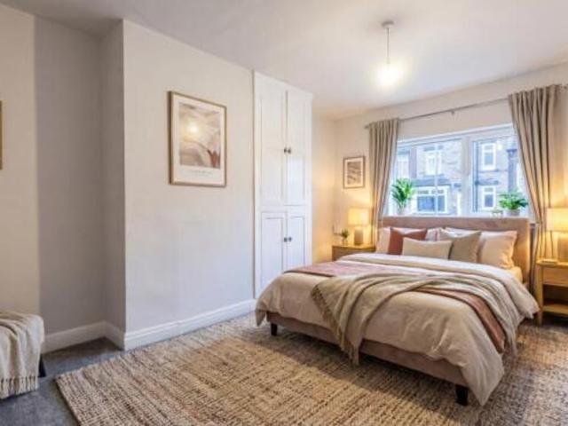 2 bedroom terraced house for sale in Woodside Terrace, Leeds, West Yorkshire, LS4