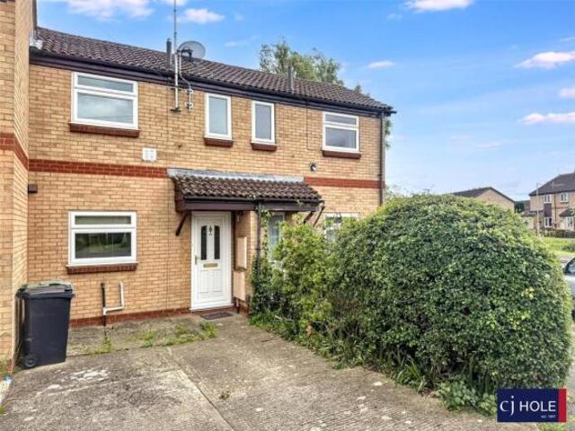 2 bedroom terraced house for sale in Water Meadow, Quedgeley, Gloucester, GL2