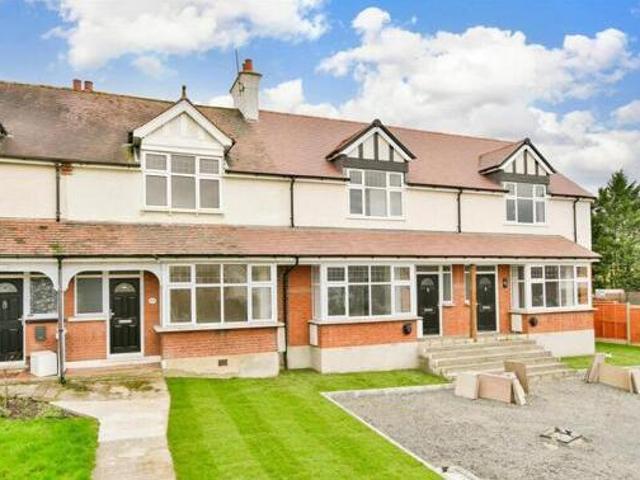 2 Bedroom Terraced House For Sale In Wateringbury, Maidstone