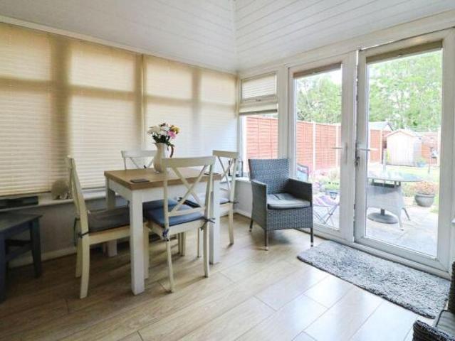 2 bedroom end of terrace house for sale in Walker Crescent, Langley, SL3