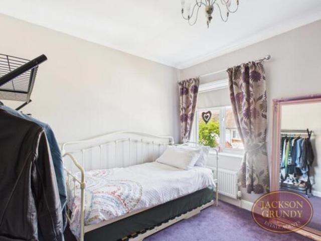 2 bedroom terraced house for sale in Wallace Road, Kingsley, NN2 7EE, NN2