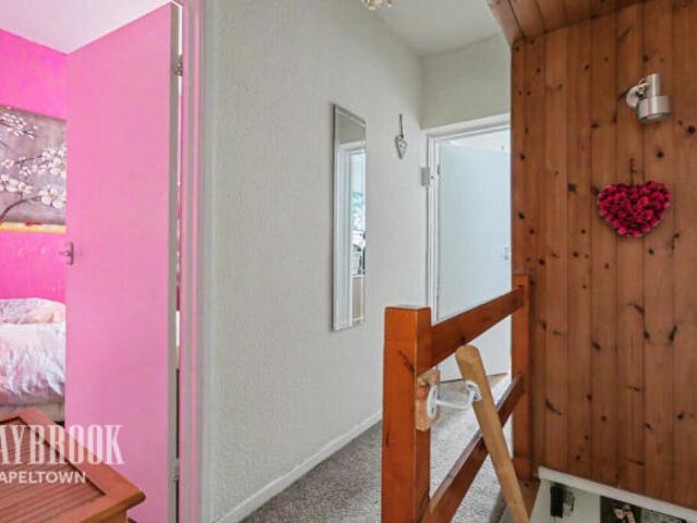 2 bedroom terraced house for sale in Washington Road, Ecclesfield, S35