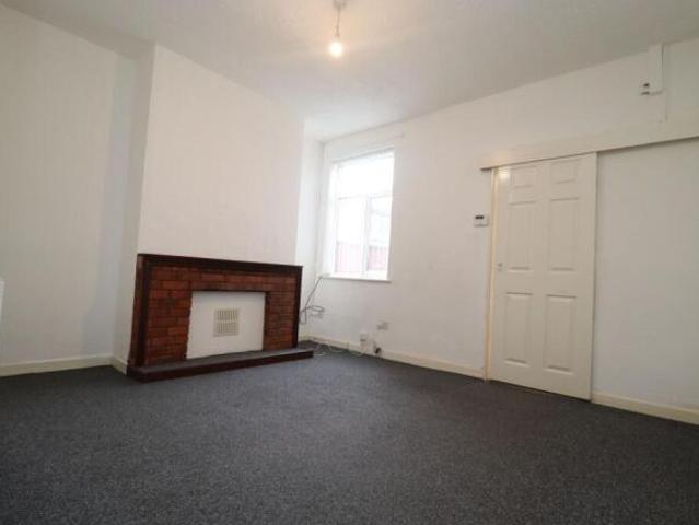2 bedroom terraced house for sale in Wellfield Street, Warrington, WA5