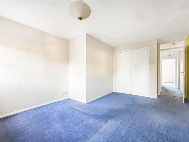 2 bedroom terraced house for sale in West Hill, Reading RG1
