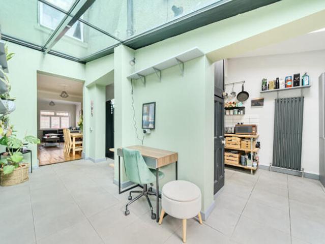 2 bedroom terraced house for sale in West Street, Bedminster, Bristol, Somerset, BS3