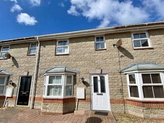 2 bedroom terraced house for sale in Weston Village GARAGE BS24
