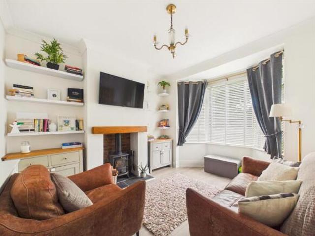 2 bedroom terraced house for sale in Westbourne Avenue, Hessle, HU13