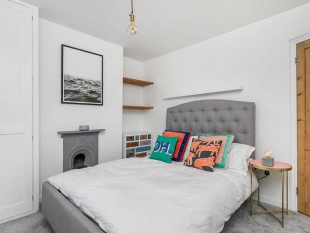 2 bedroom terraced house for sale in Wharf Hill, Winchester, SO23