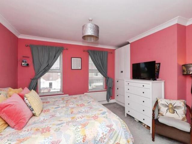 2 bedroom terraced house for sale in White Horse Hill, Chislehurst, BR7