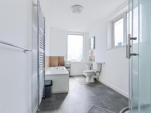2 bedroom terraced house for sale in Wilberforce Road, Leicester, LE3