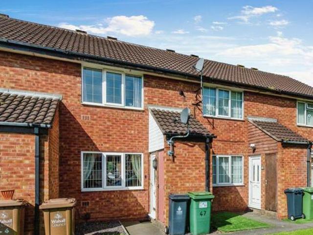 2 Bedroom Terraced House For Sale In Willenhall, West Midlands