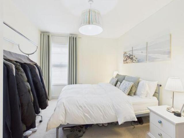 2 bedroom terraced house for sale in William Street, Chester, CH2