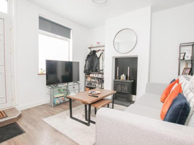 2 bedroom terraced house for sale in Wilson Street, Lincoln, Lincolnshire, LN1 3HZ, LN1