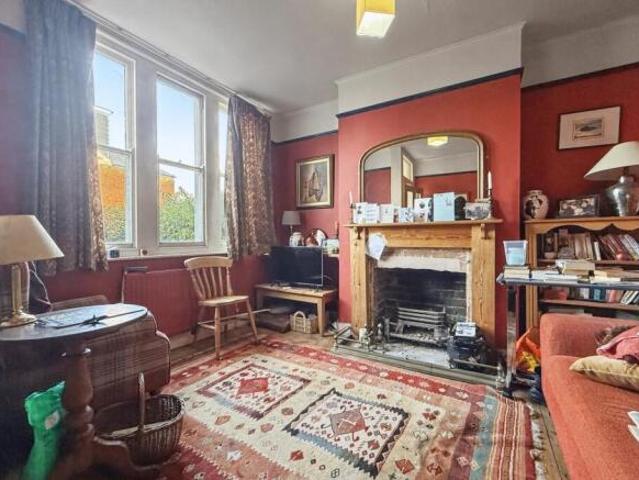 2 bedroom terraced house for sale in Winchester, SO23