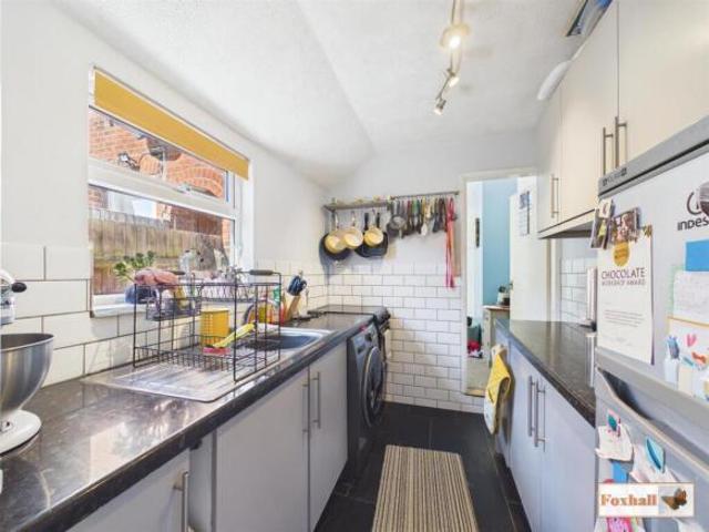 2 bedroom terraced house for sale in Windsor Road, Ipswich, IP1