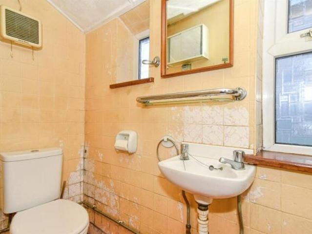 2 bedroom terraced house for sale in Winifred Street, Swindon, SN3