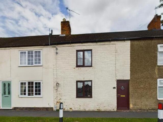 2 Bedroom Terraced House For Sale In Winterton, Scunthorpe