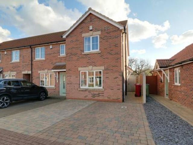 2 Bedroom Terraced House For Sale In Winterton, Scunthorpe