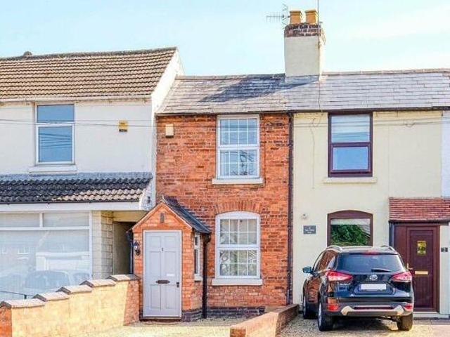 2 Bedroom Terraced House For Sale In Wychbold, Droitwich