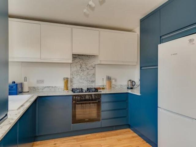 2 bedroom terraced house for sale in Toftwood Road, Crookes, S10