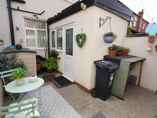 2 bedroom terraced house for sale in Tomlinson Street, Horwich, Bolton, BL6