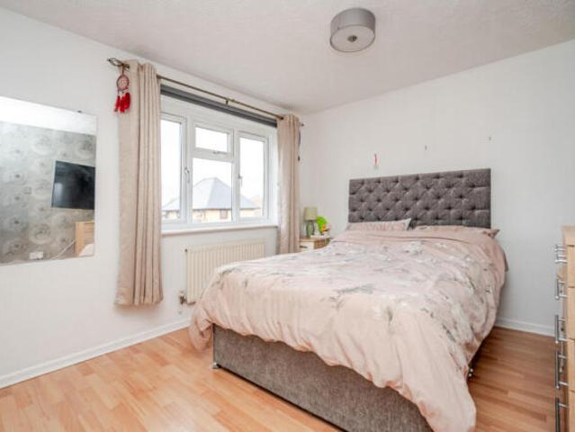 2 bedroom terraced house for sale in Tallis Lane, Browns Wood, Milton Keynes, MK7