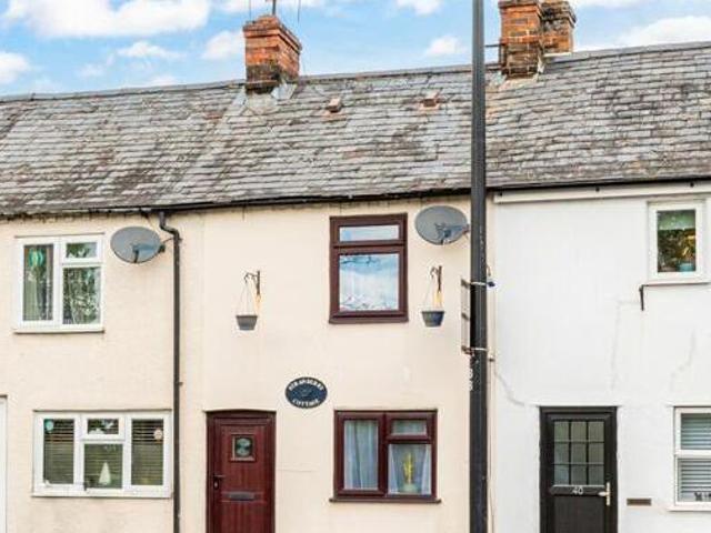 2 Bedroom Terraced House For Sale In Thatcham, Berkshire