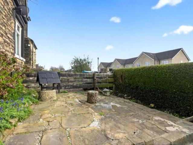 2 bedroom terraced house for sale in The Avenue, Harrogate, HG1