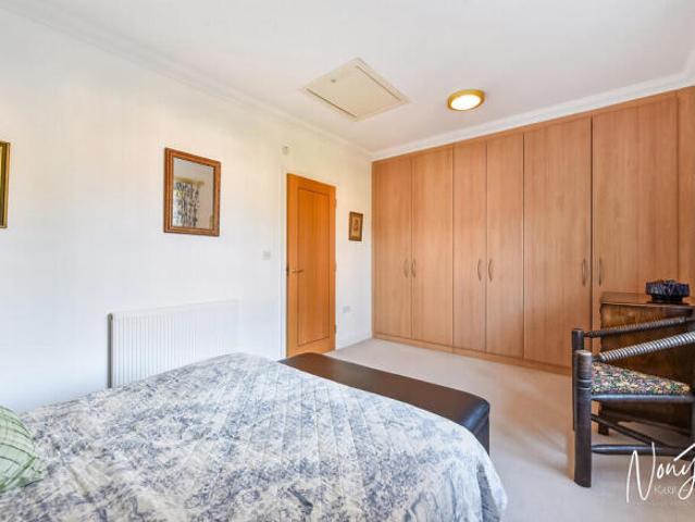 2 bedroom terraced house for sale in The Firs, Fulflood, Winchester, SO22