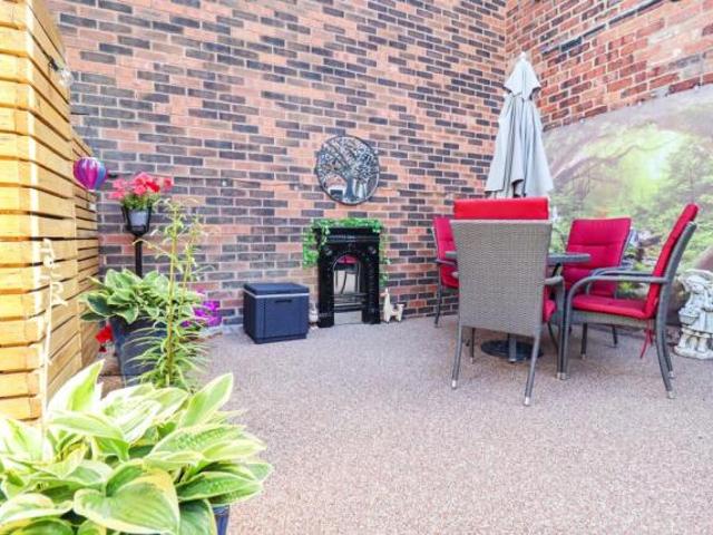2 bedroom terraced house for sale in The Park, Penketh, Warrington, WA5