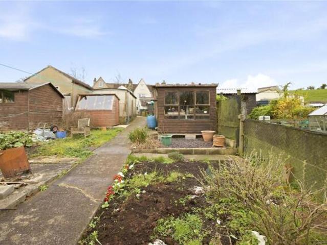 2 bedroom terraced house for sale in The Vale, Pucklechurch, Bristol, BS16