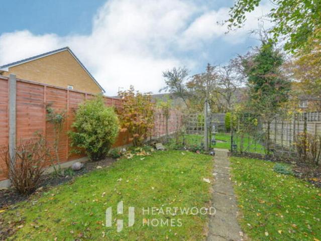 2 bedroom terraced house for sale in Thirlmere Drive, St. Albans, AL1 5QL, AL1