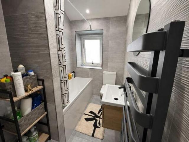 2 bedroom terraced house for sale in Thornton Old Road, Bradford, BD8