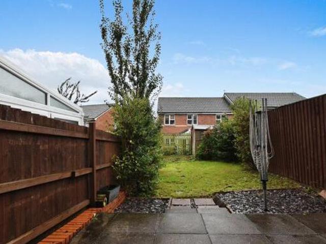 2 Bedroom Terraced House For Sale In Thornhill