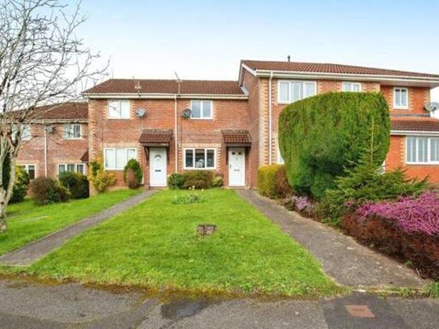 2 Bedroom Terraced House For Sale In Thornhill