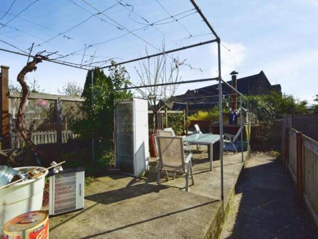 2 bedroom terraced house for sale in Trafalgar Road, Sheffield, S6