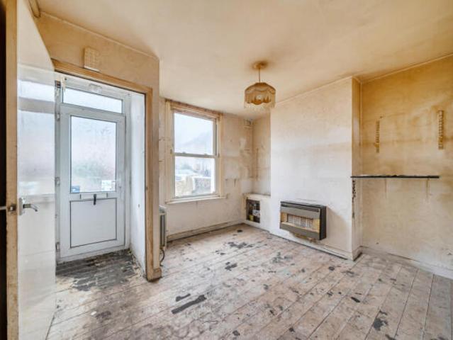 2 bedroom terraced house for sale in Trafalgar Street, Gillingham, Kent, ME7