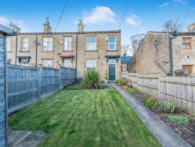 2 bedroom terraced house for sale in Union Road, Low Moor, Bradford, BD12