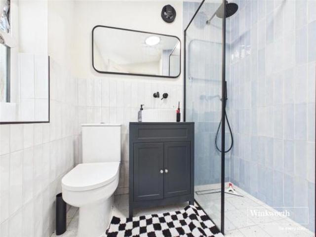 2 bedroom terraced house for sale in Upper Crown Street, Reading, Berkshire, RG1