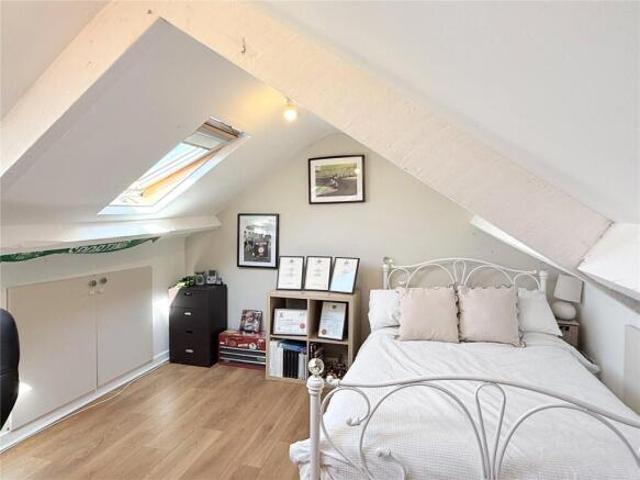 2 bedroom terraced house for sale in Verig Street, Manselton, Swansea, SA5