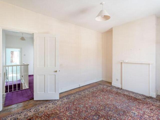 2 bedroom terraced house for sale in Victor Street, Oxford, OX2