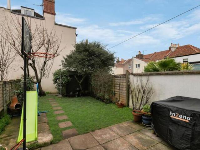 2 bedroom terraced house for sale in Victoria Parade, Bristol, BS5