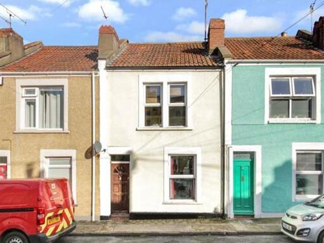2 Bedroom Terraced House For Sale In Victoria Park, Bristol
