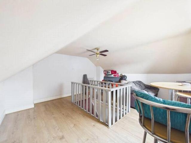 2 bedroom terraced house for sale in Victory Road, Gloucester, GL1