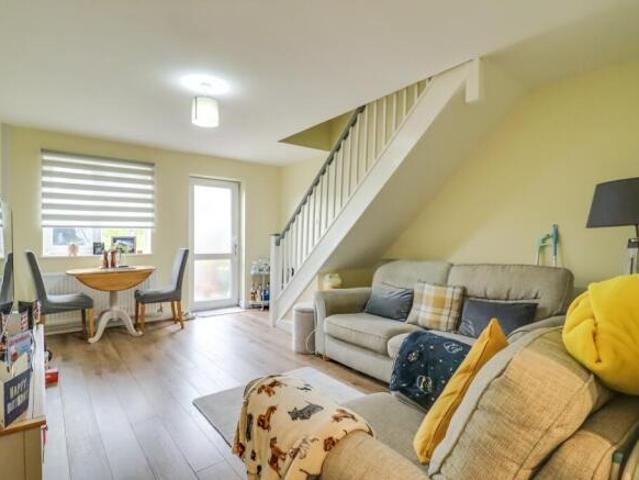 2 bedroom terraced house for sale in Vineyard Close, Woolston, SO19