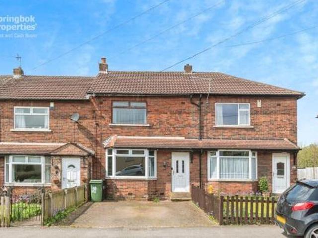 2 Bedroom Terraced House For Sale In Yeadon, Leeds